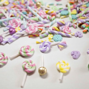 MINIATURE CANDY LOT 30 Random Pieces of Cakepops, Cookies, Marshmallows ...