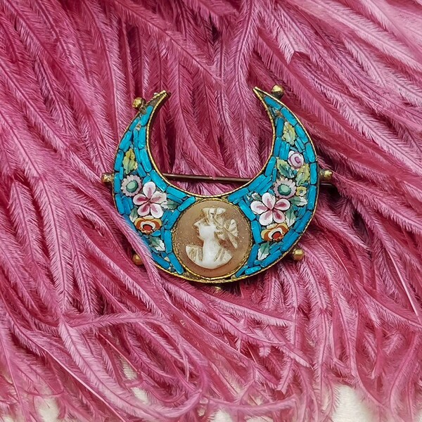 Crescent Moon Brooch - Etsy