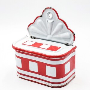 Enameled ALLUMETTES BOX LUSTUCRU White & Red Checks, Antique French ...