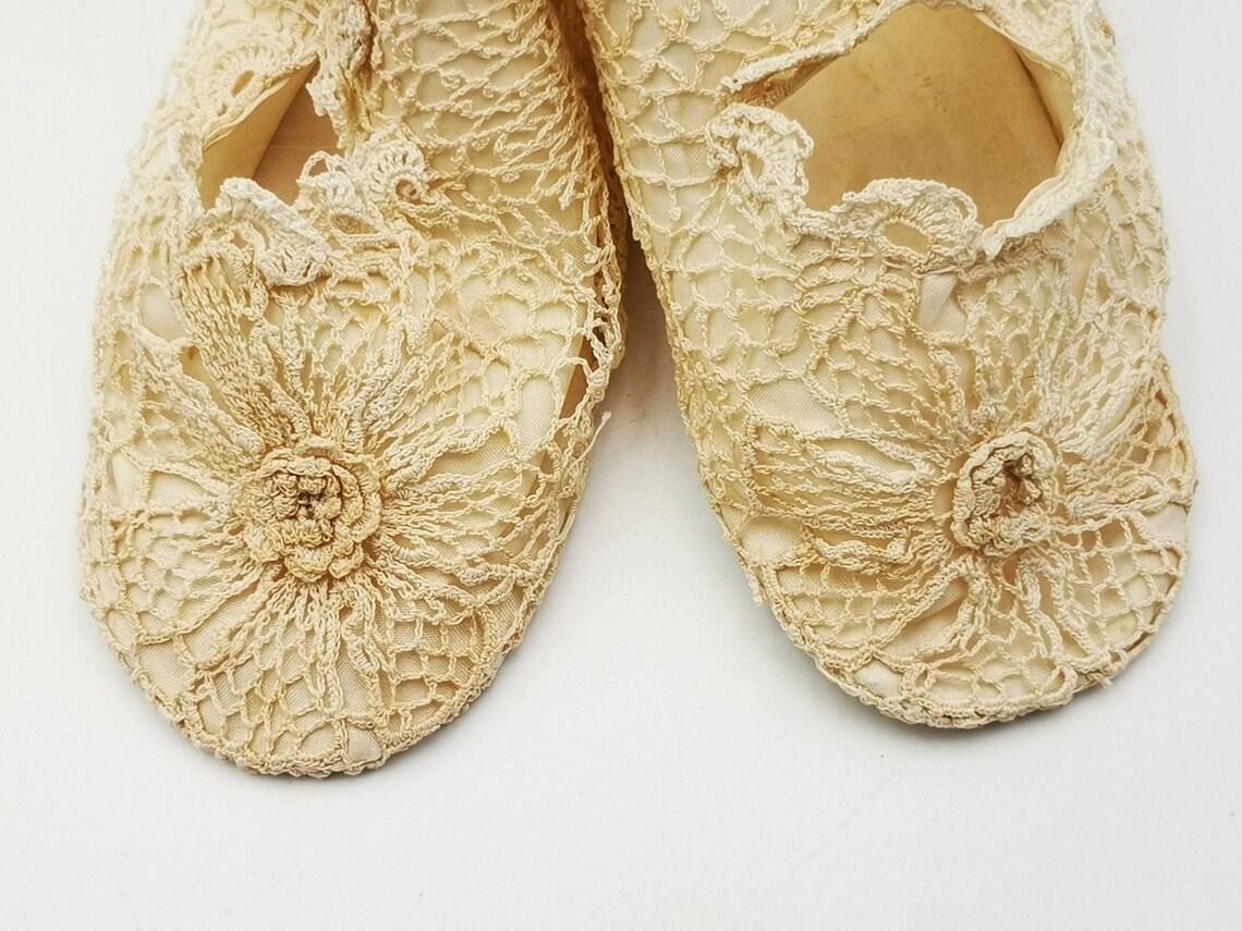 Antique French Irish Crochet Lace Cot Shoes Beige Silk and - Etsy