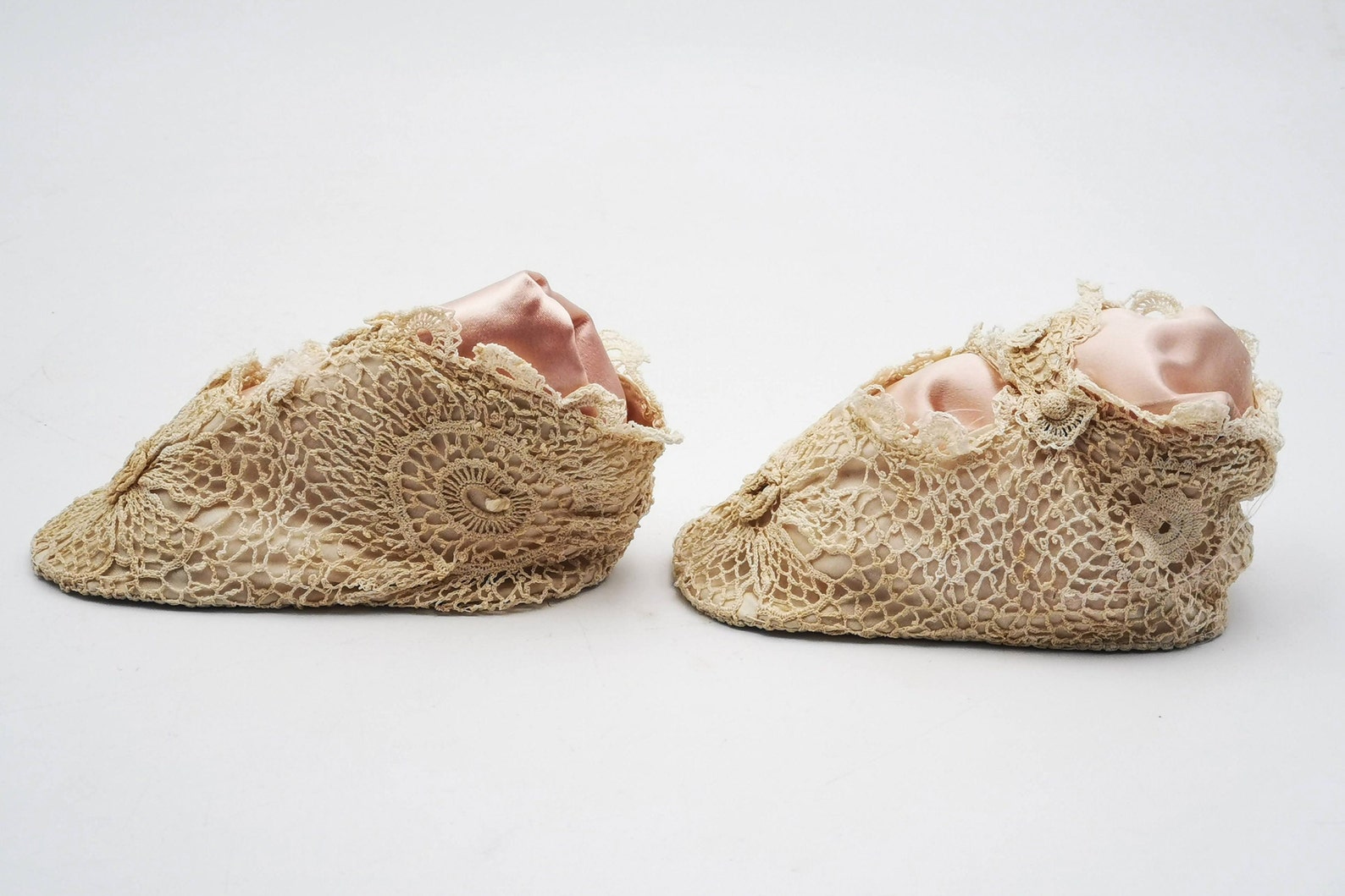 Antique French Irish Crochet Lace Cot Shoes Beige Silk and - Etsy