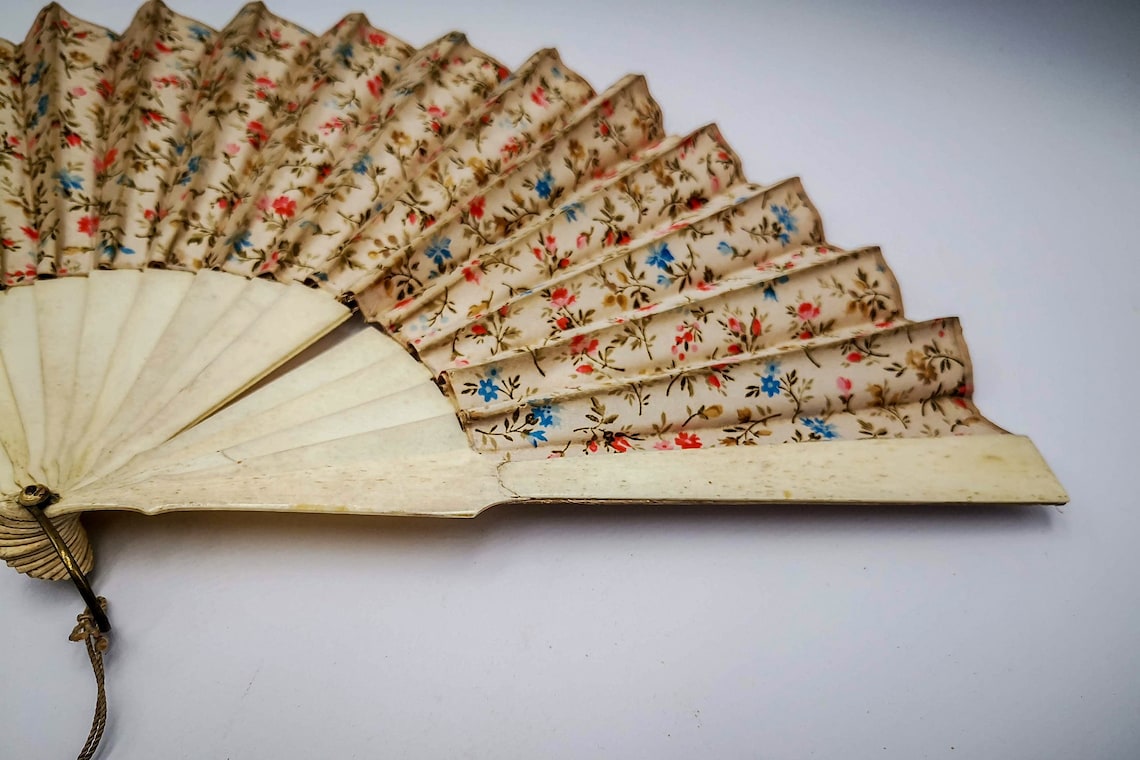 Antique French Hand Fan Folding Fan With Bone Sticks Ivory | Etsy