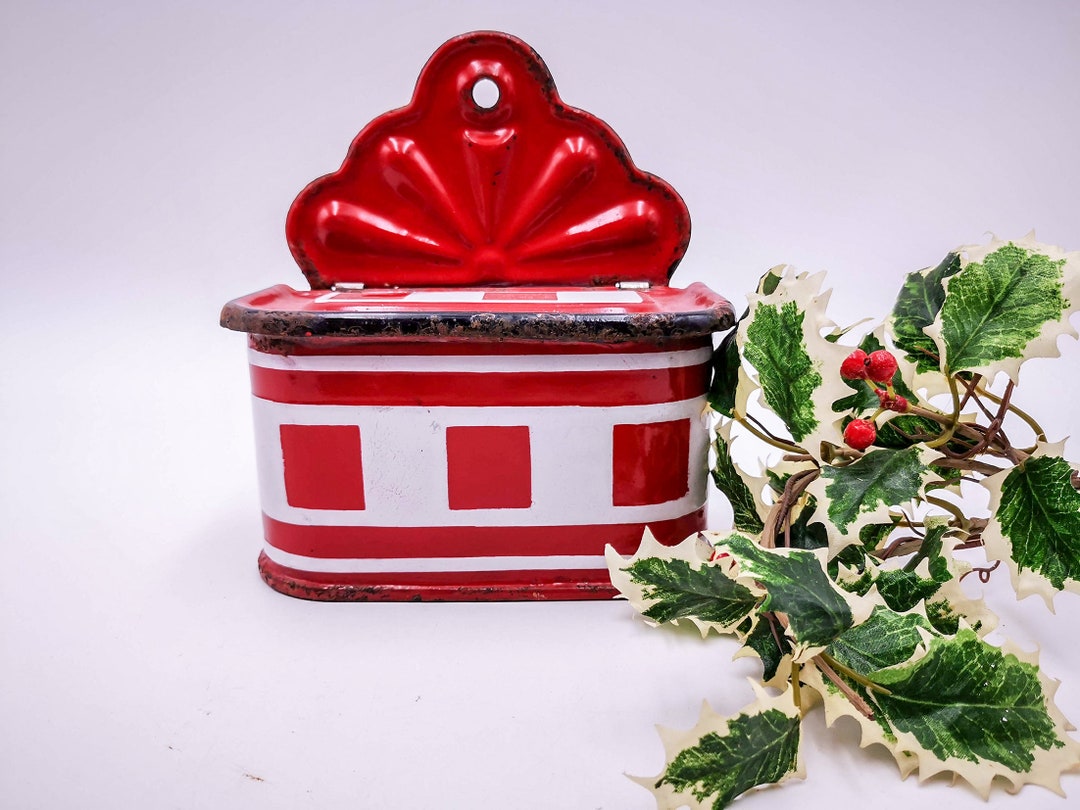Enameled ALLUMETTES Match BOX LUSTUCRU Red&white Checks, Antique French ...