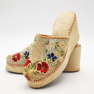 Vintage Clogs, Women's Sabot With Embroidered Flowers and Wedge Heel ...