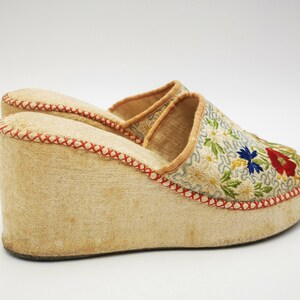 Vintage Clogs, Women's Sabot With Embroidered Flowers and Wedge Heel ...