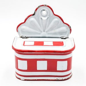 Enameled ALLUMETTES BOX LUSTUCRU White & Red Checks, Antique French ...