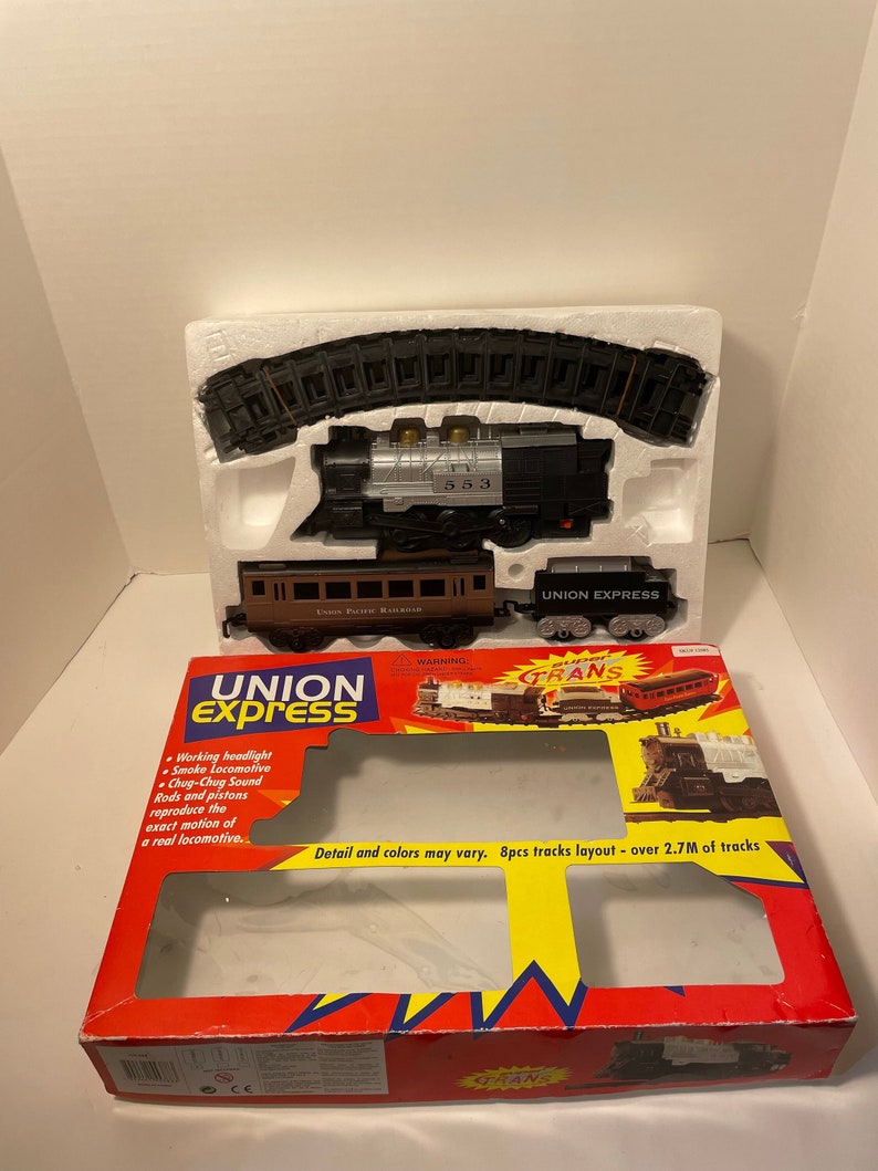 Vintage-collectible-union Express Train Set W/ 8 Pc. Train Track ...