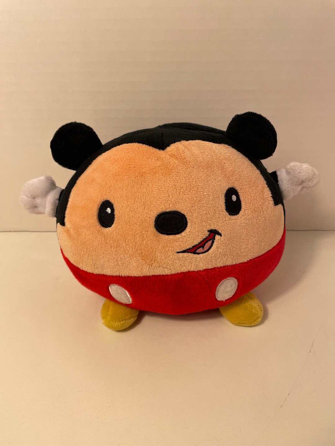 Collectible-rare-hong Kong Exclusive Mickey Mouse Battery Operated ...