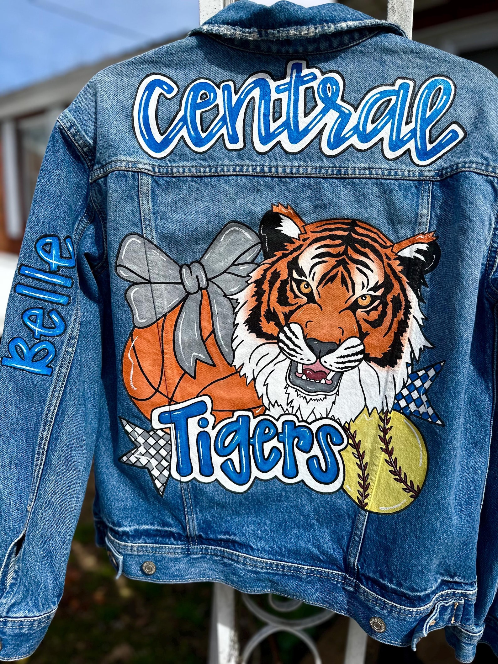 Customizable* Hand-painted Oversized Denim Jackets! - Etsy