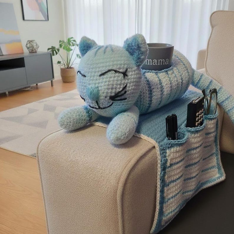 Crochet Cat Sofa Organizer Pattern PDF: Cup Holder & Remote Caddy (PDF ...