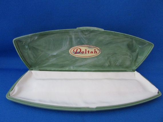 Deltah Celluloid Necklace Case - Gem