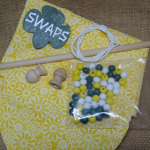 Scout Swaps Collection Hanging Display Banner Craft Kit With FREE SWAP ...