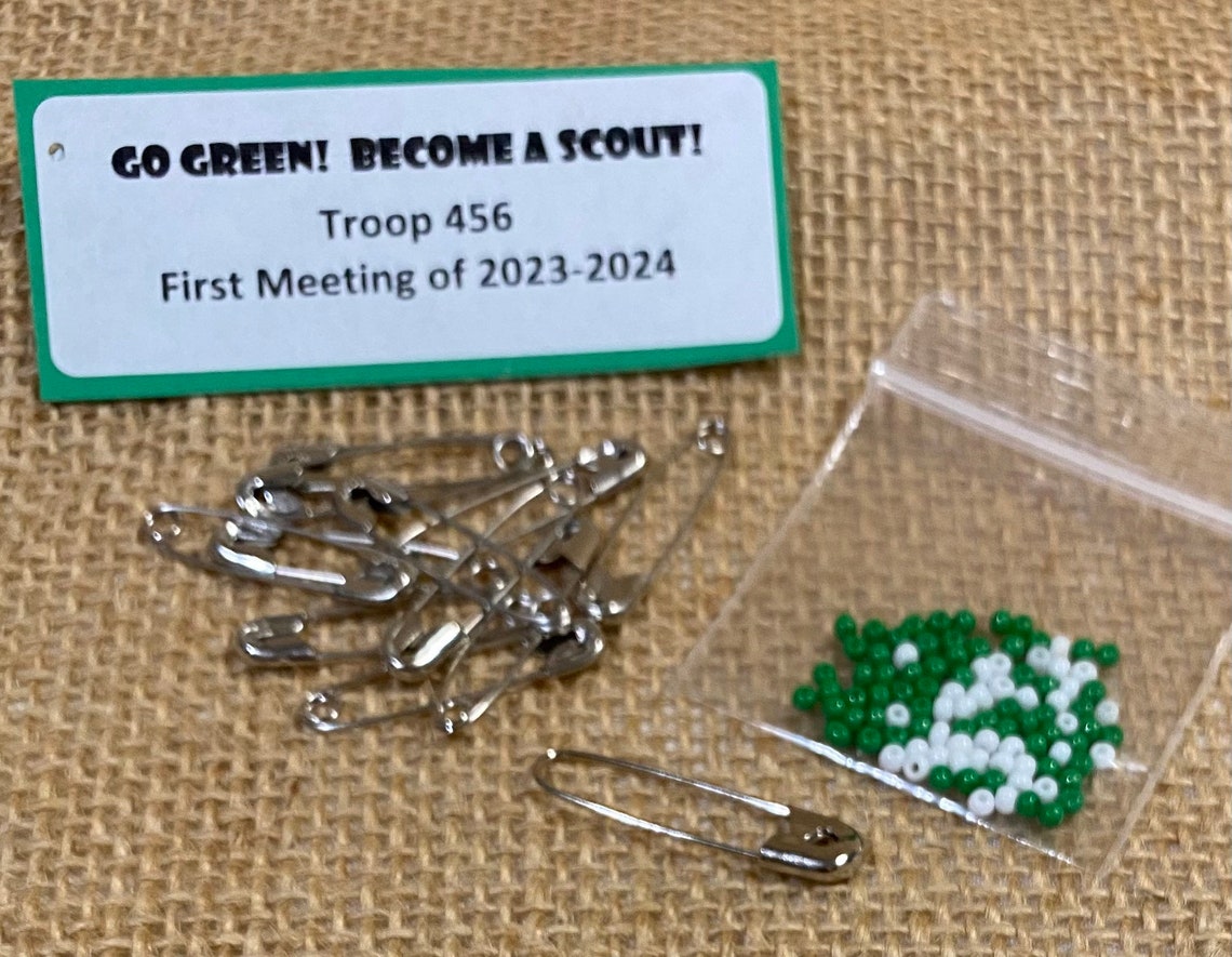 Set of Ten 10 Safety Pin Beaded GS Pattern DIY Scout SWAP or - Etsy