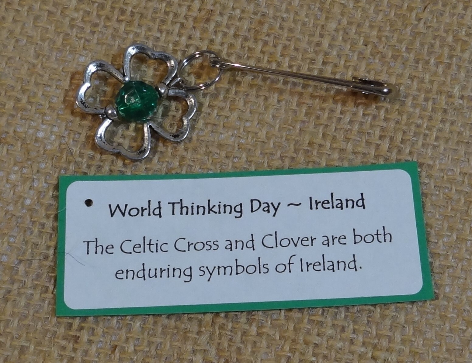 Celtic Cross With Clover