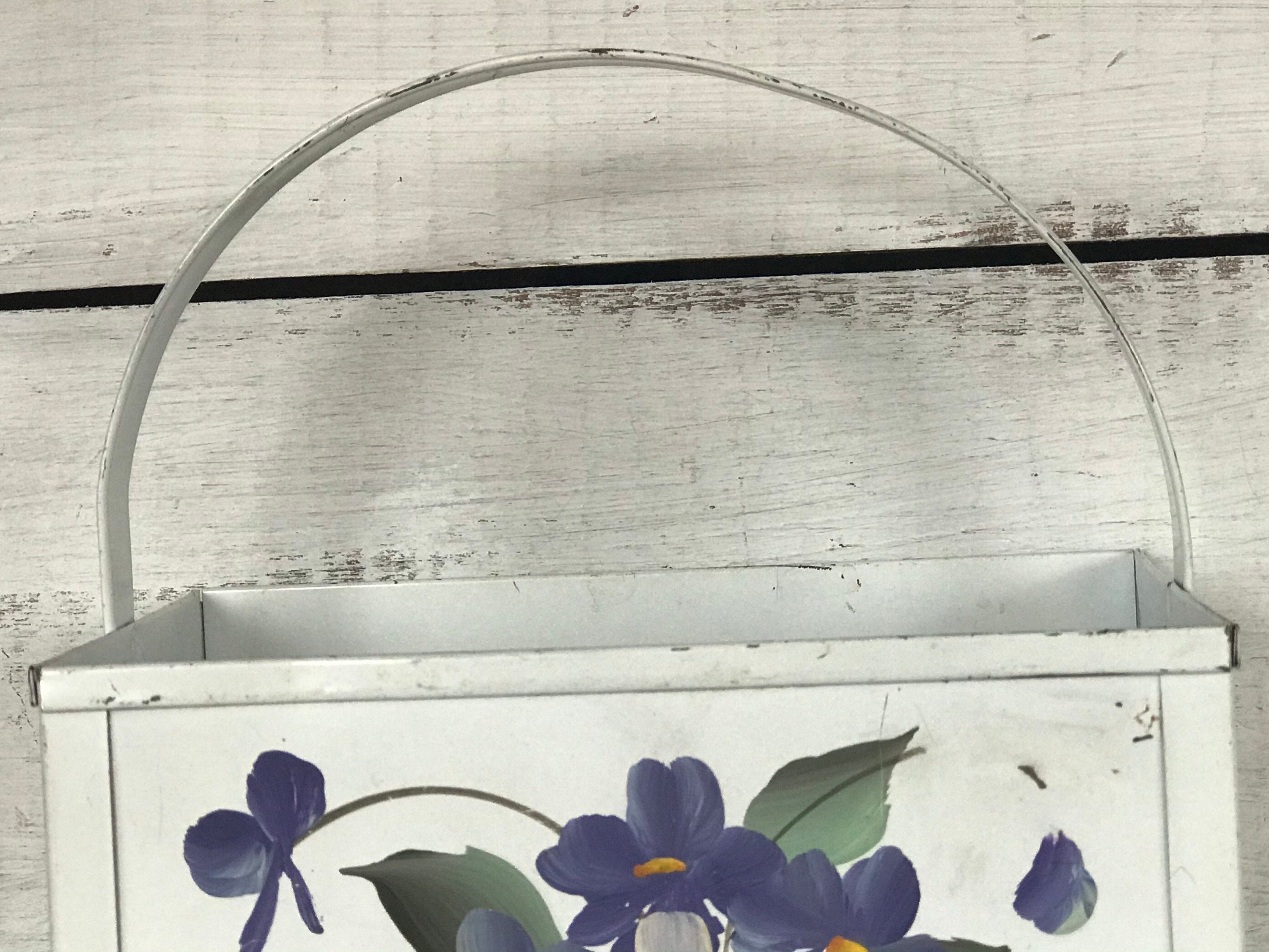 Vintage Midcentury Shabby Artist Signed Hand Painted White Tin Tole ...