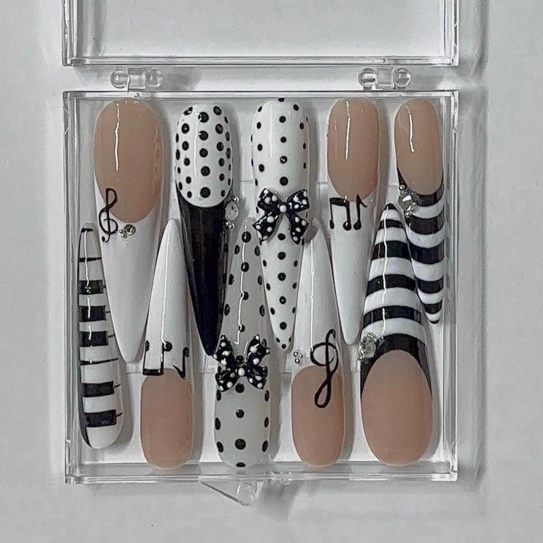 Piano Nails/ Black and White Nails/ Handmade Custom Nails/ Nail Art ...