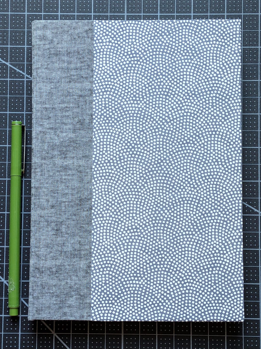 Large Handbound Grid Paper Hardcover Journal Gray/white Concentric Dots ...