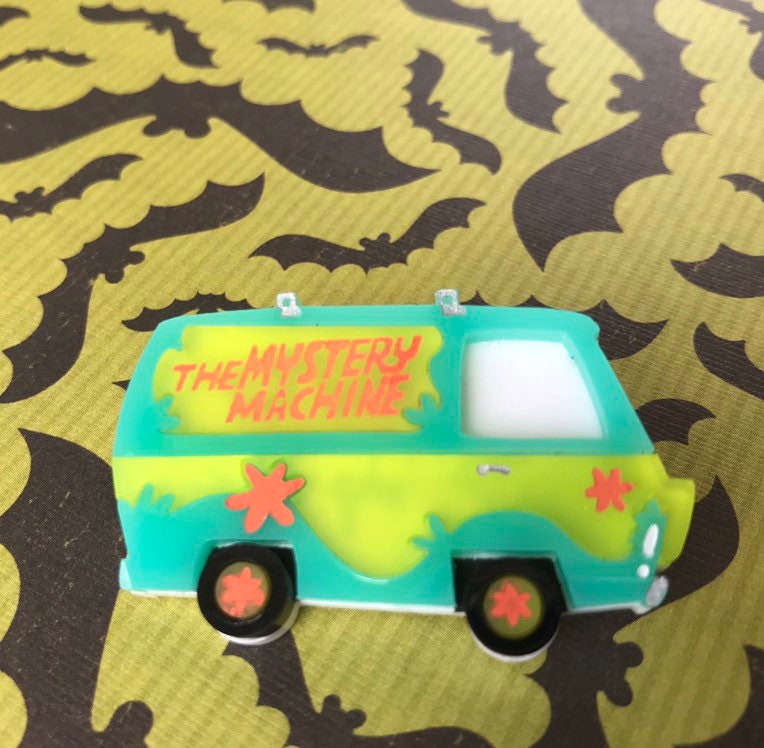 Scooby Doo Inspired Mystery Machine Brooch - Etsy
