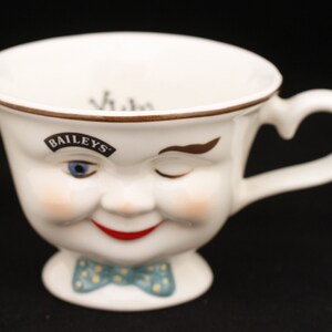 LE Baileys Irish Cream His and Hers Winking Tea Cups - Set of 2 ...
