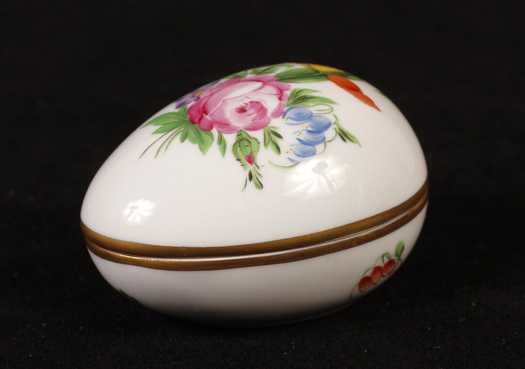 Herend #6053/BT Printemps Pattern Egg Box - Vintage Ceramic Collectible ...