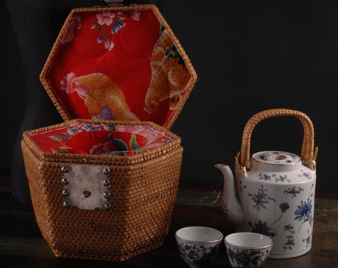 Travelling Tea Set Basket, Teapot and 2 Cups, ACF Hong Kong - Etsy