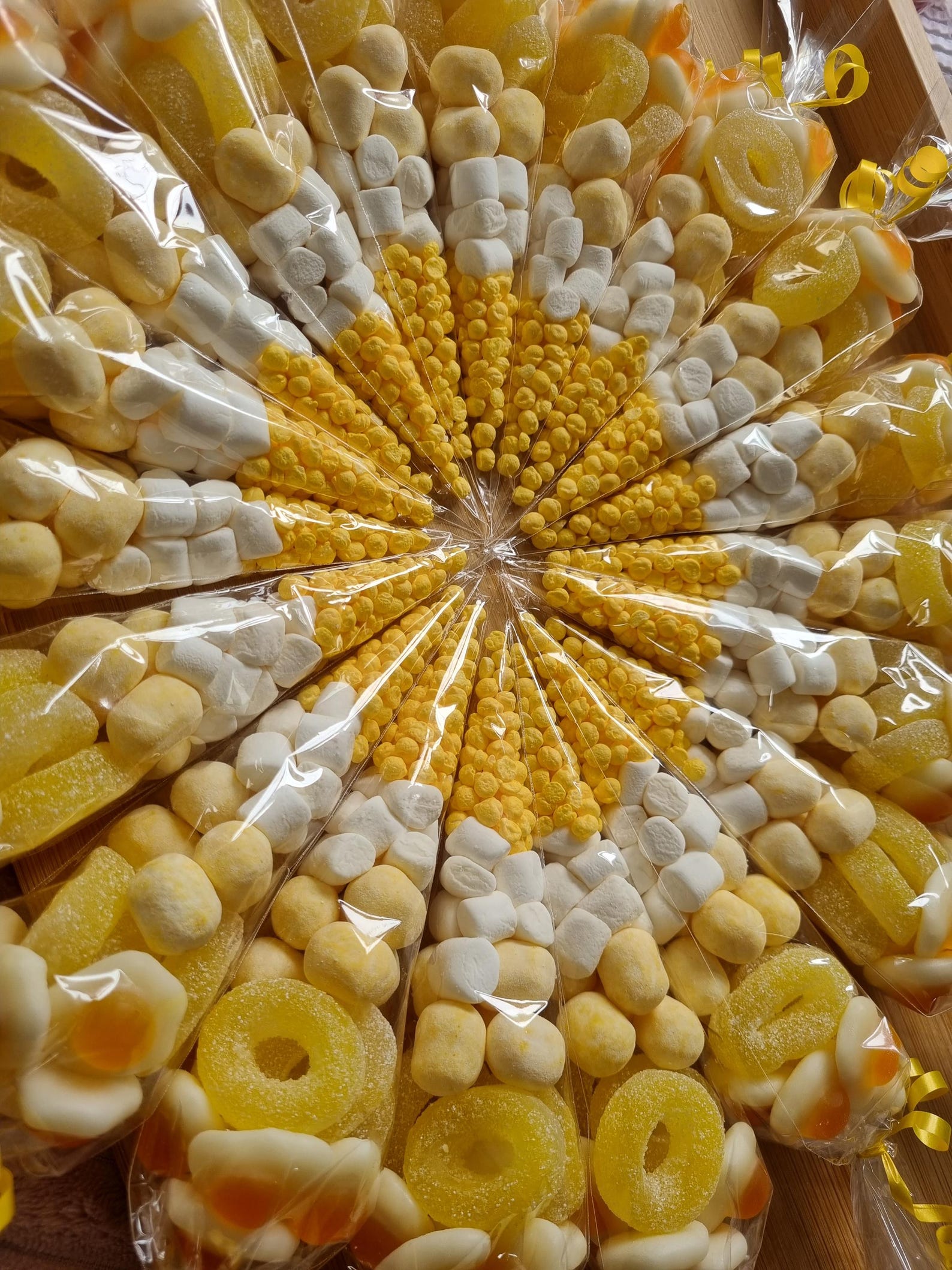 Halal Pick and Mix Sweet Cones – Custom Party Treats – Perfect for ...