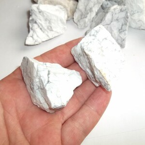 Raw Natural White Howlite Gemstone Lapidary Rough Natural Stone ...