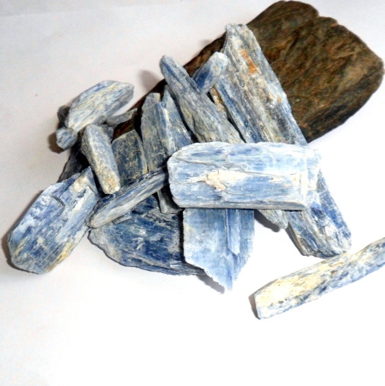 Raw Blue Kyanite Shard Gemstone Rough Natural Stone Earthegy - Etsy