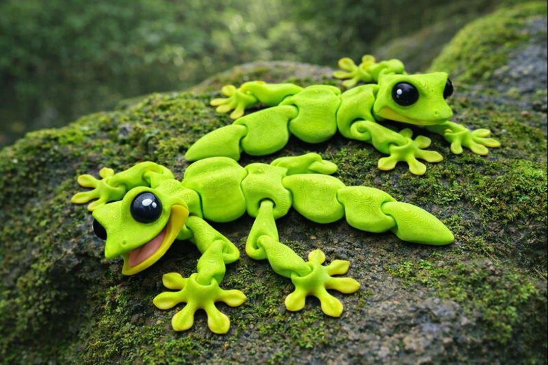 Articulated Gecko Figurine - 3D Printed, Poseable Lizard - Etsy