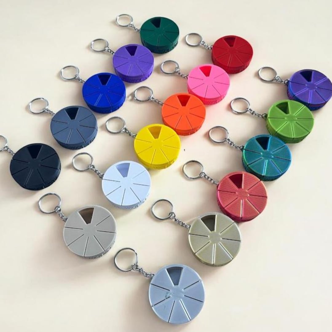 Rotating Mini 7 Day Pill Container Keyring 5.5cm Mini Pill Container ...