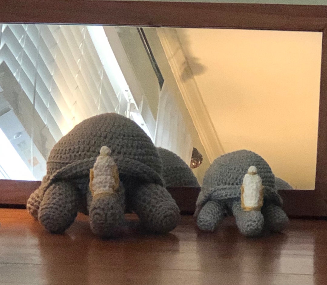 Smaller Sized Turtle Pope / Holy Dog / Miriel Pastor of Vows Figure ...