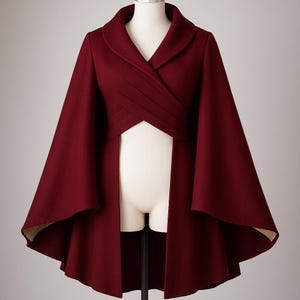 Digital Sewing Pattern - Elegant Medieval Renaissance Cape, Crossed Cut ...