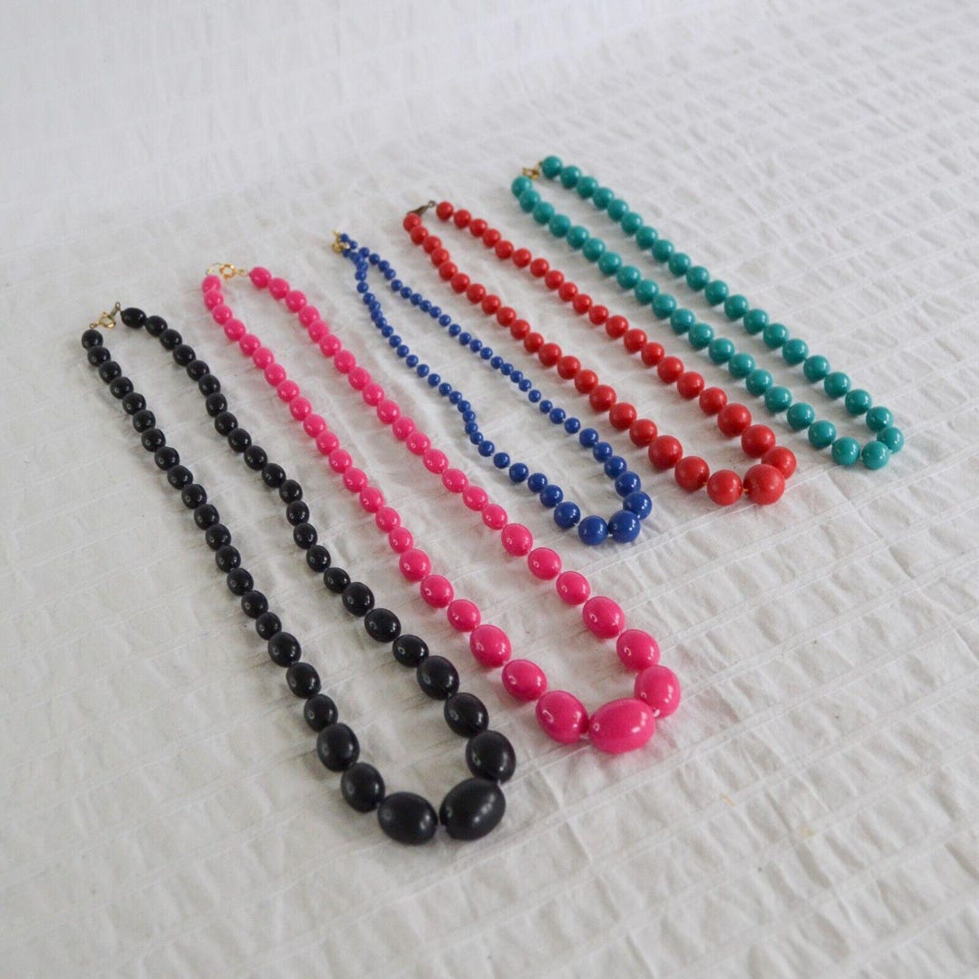 Retro Plastic Beaded Necklaces Bundle X5 Mixed Colours, Pink Blue Red ...