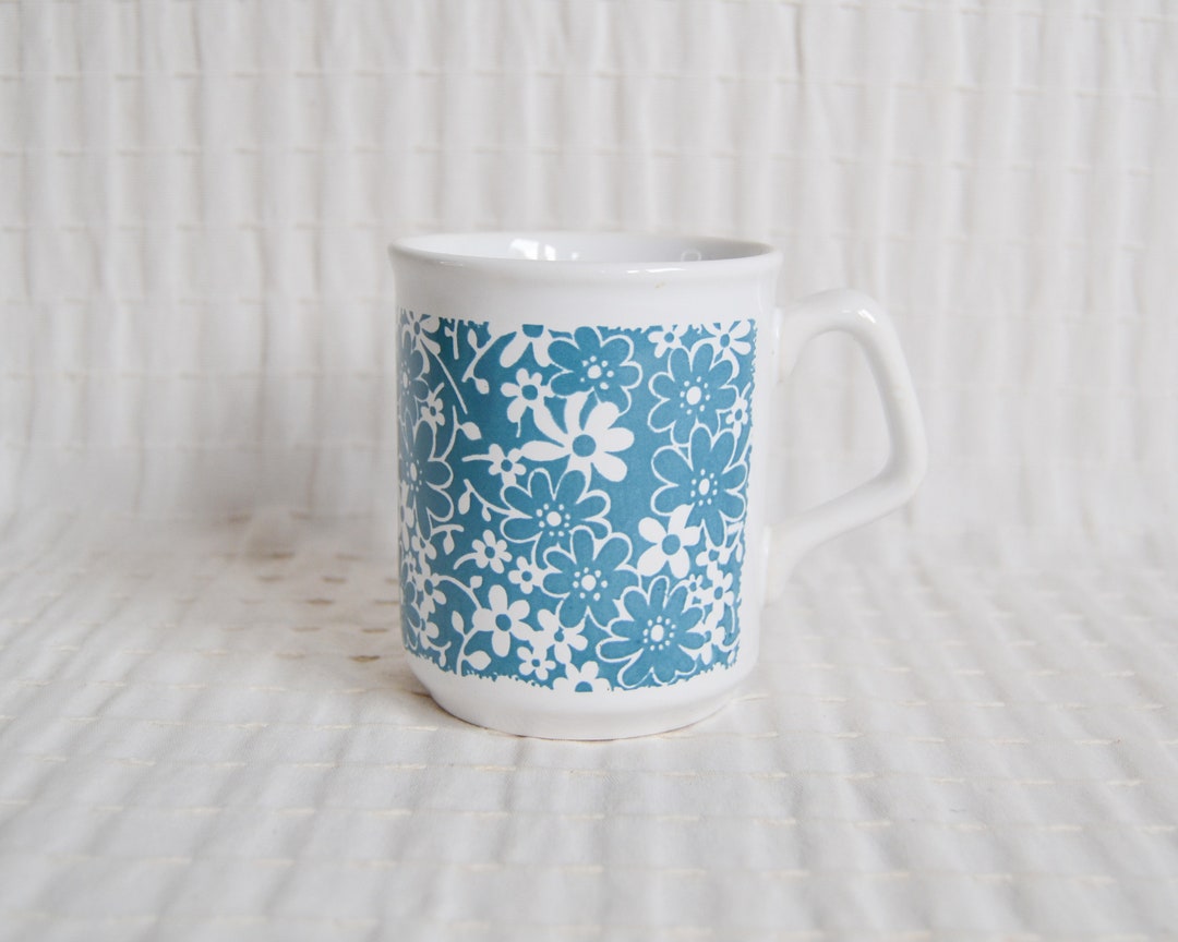 Vintage Tams Blue and White Floral Mug, 1970's Flower Power Mug - Etsy
