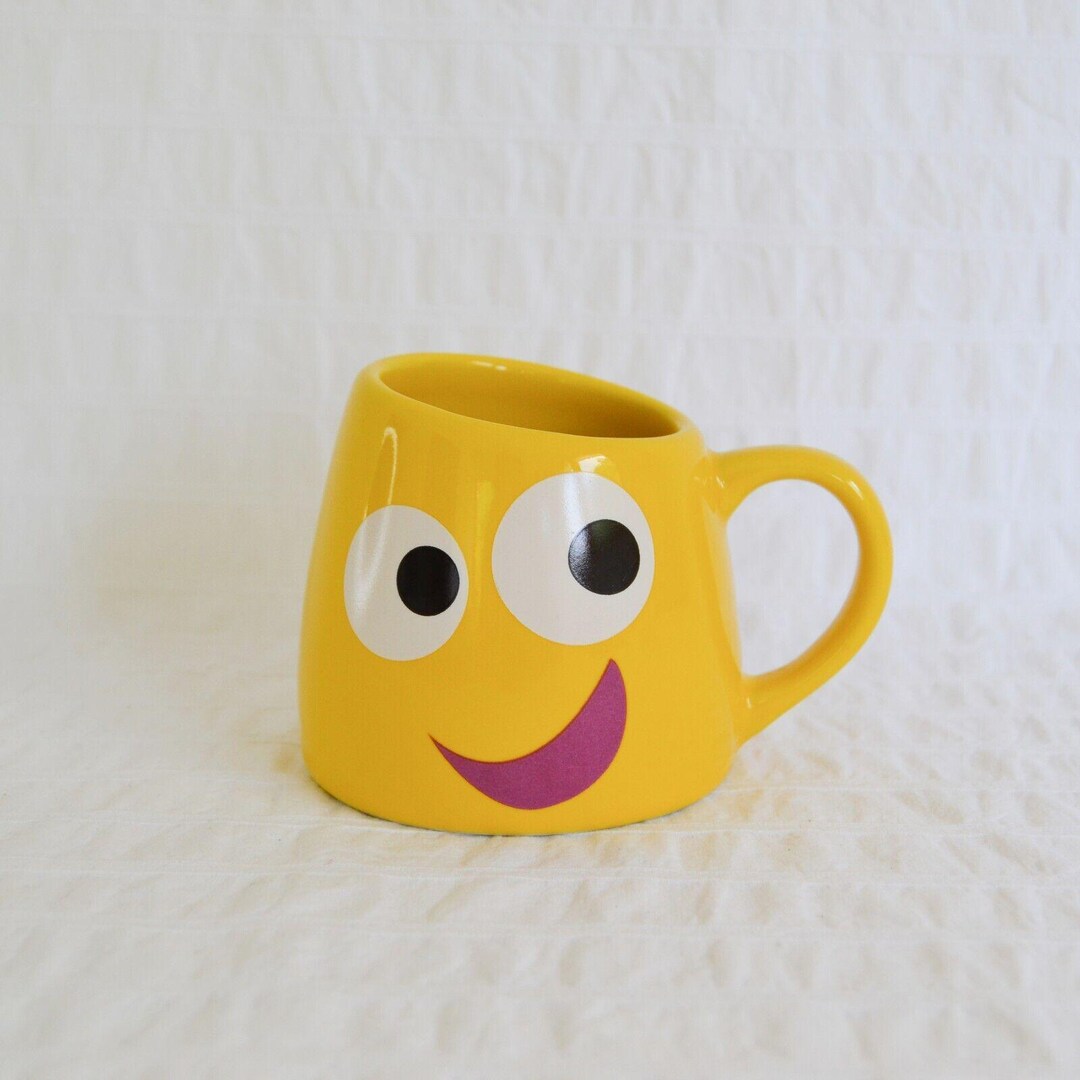 Vintage Cbeebies Land Yellow Ceramic Cup Mug alton Towers BBC 2002 ...