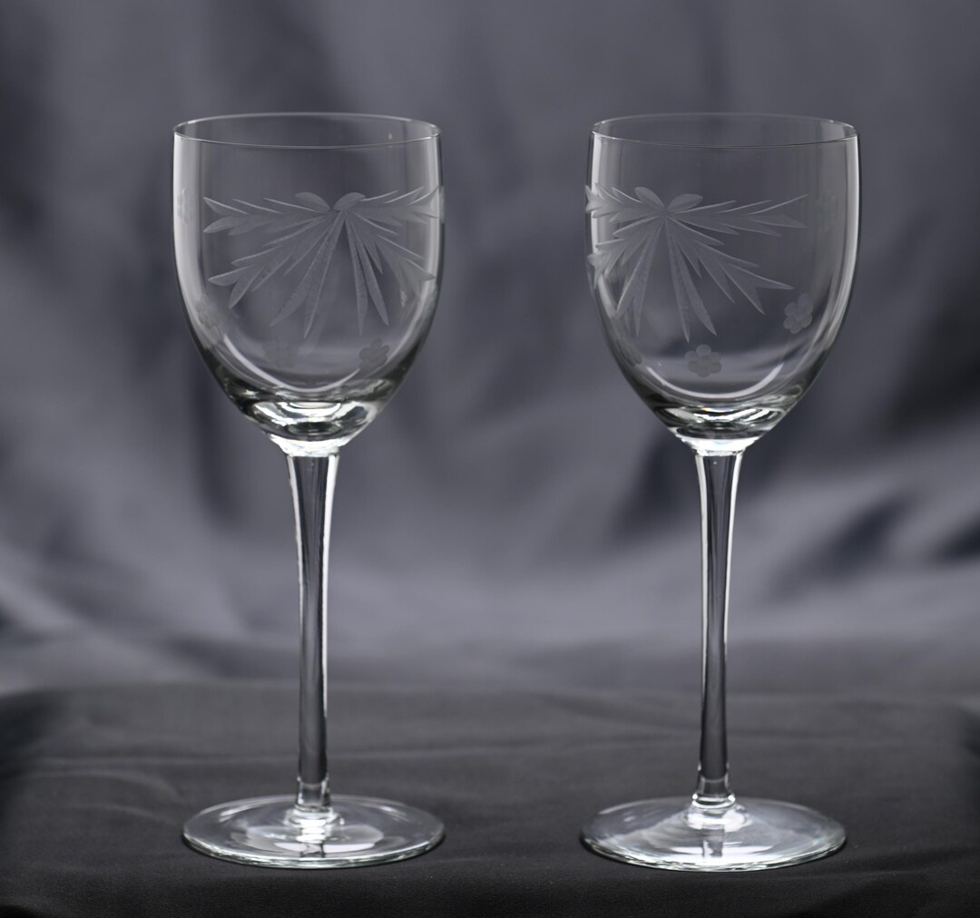 Vintage Toscany Romania Wine Glasses - Contemporary Design of Grey Cut ...