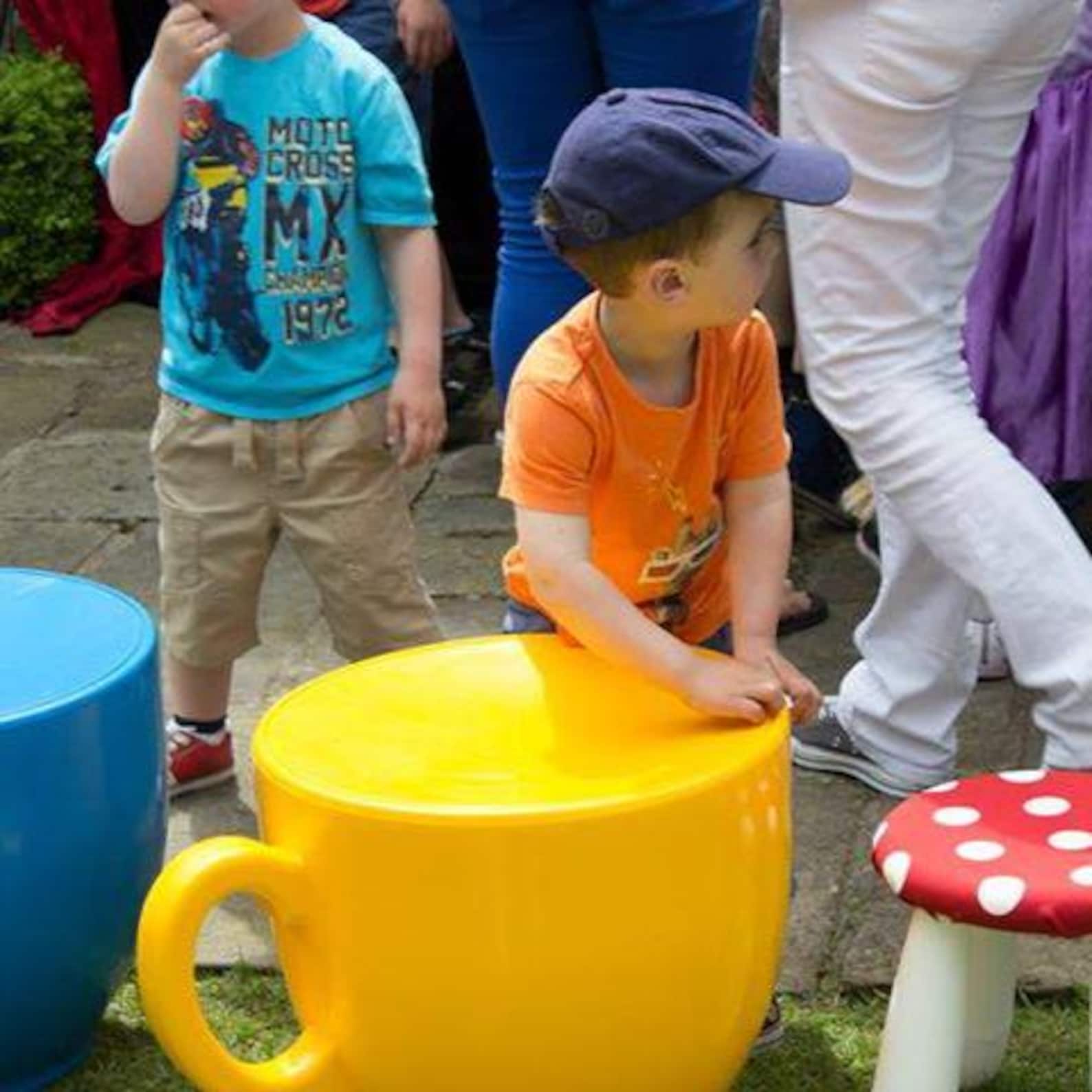 Tea Cup Stool - Etsy