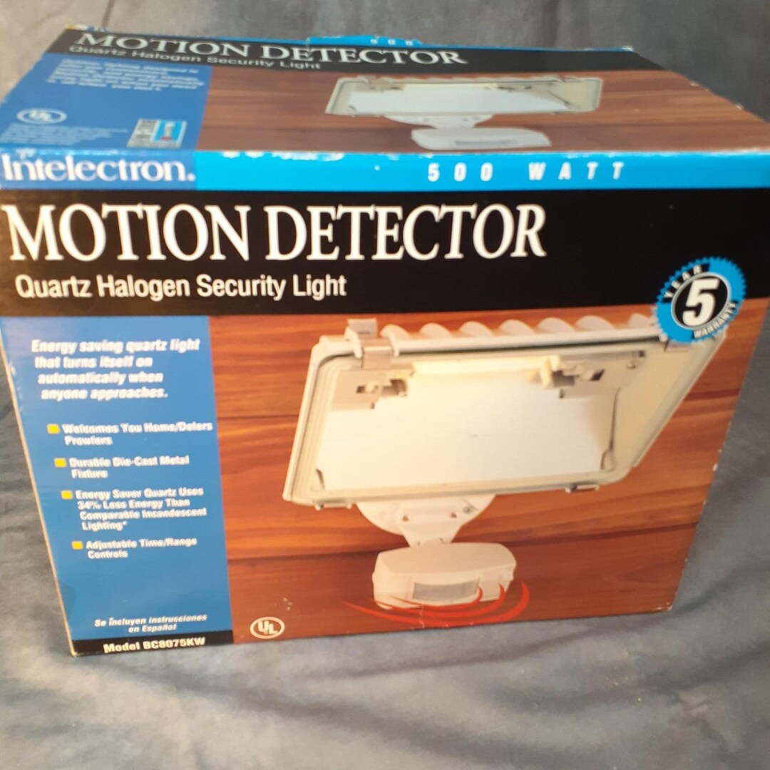 Quarts Halogen Security Light Motion Detector NIB Model BC8075KW 500 ...