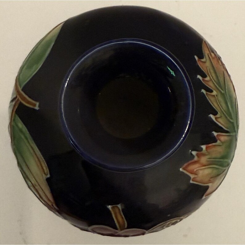 Vtg Moorcroft Style Pottery Vase W/ Tube-lined Fruits on a Dark Blue ...