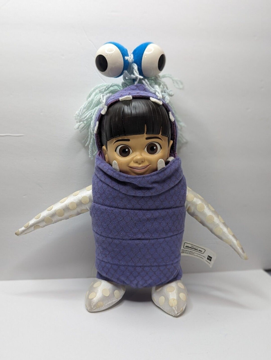 Disney Pixar Monsters Inc Boo Monster Costum3 Muñeco de peluche ...
