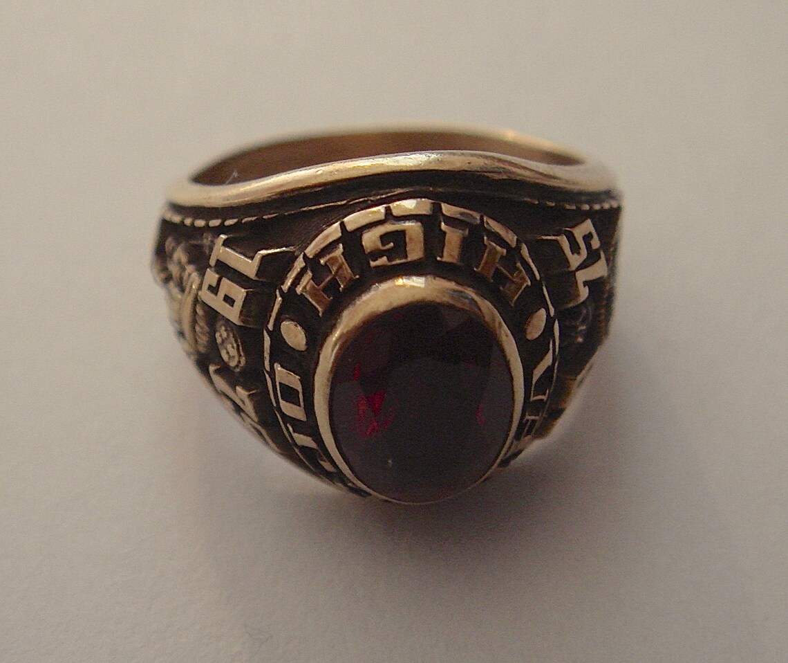 Vintage 1970s Solid 10K Gold High School Class Ring Sz 5. 10K Gold Ruby ...