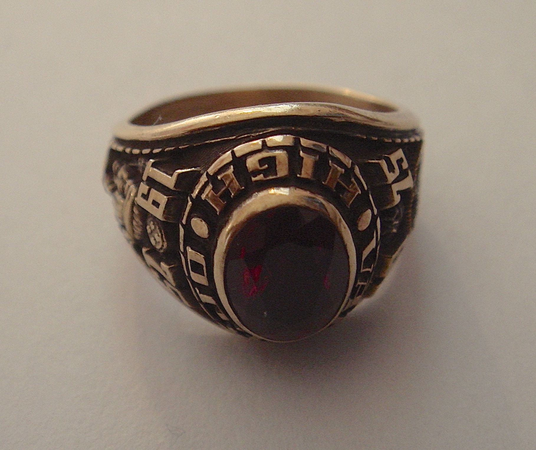 Vintage 1970s Solid 10K Gold High School Class Ring Sz 5. 10K Gold Ruby ...