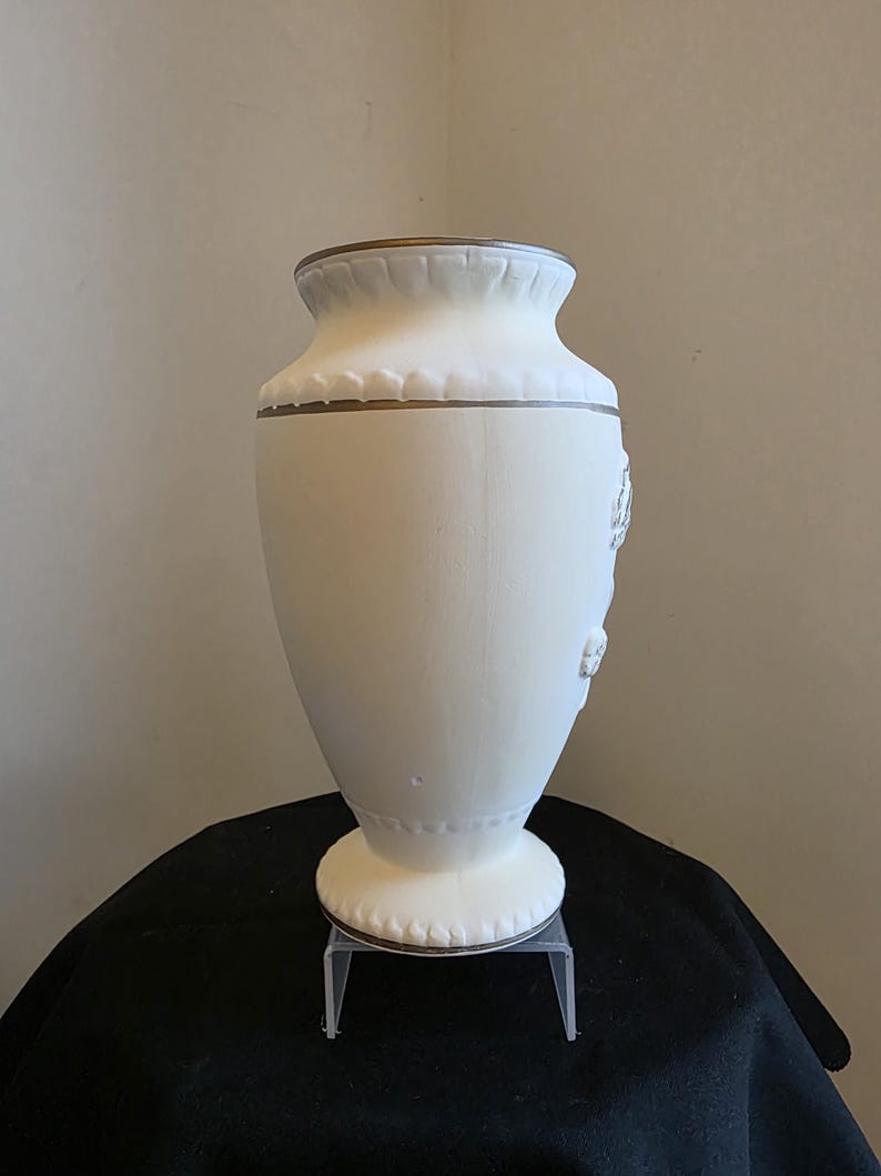 Roman / Greek Style GI Ltd Porcelain Floral Tactile Vase - Etsy