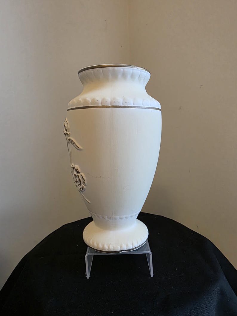 Roman / Greek Style GI Ltd Porcelain Floral Tactile Vase - Etsy