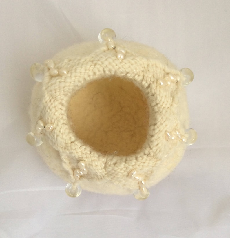 Ivory Felt Bowl Vessel With Knitted Edge and Beading - Etsy