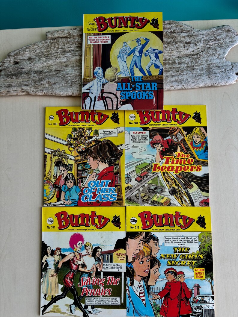 Bunty Magazines From 1988-1989, Girls Graphic Novels, English Girls ...