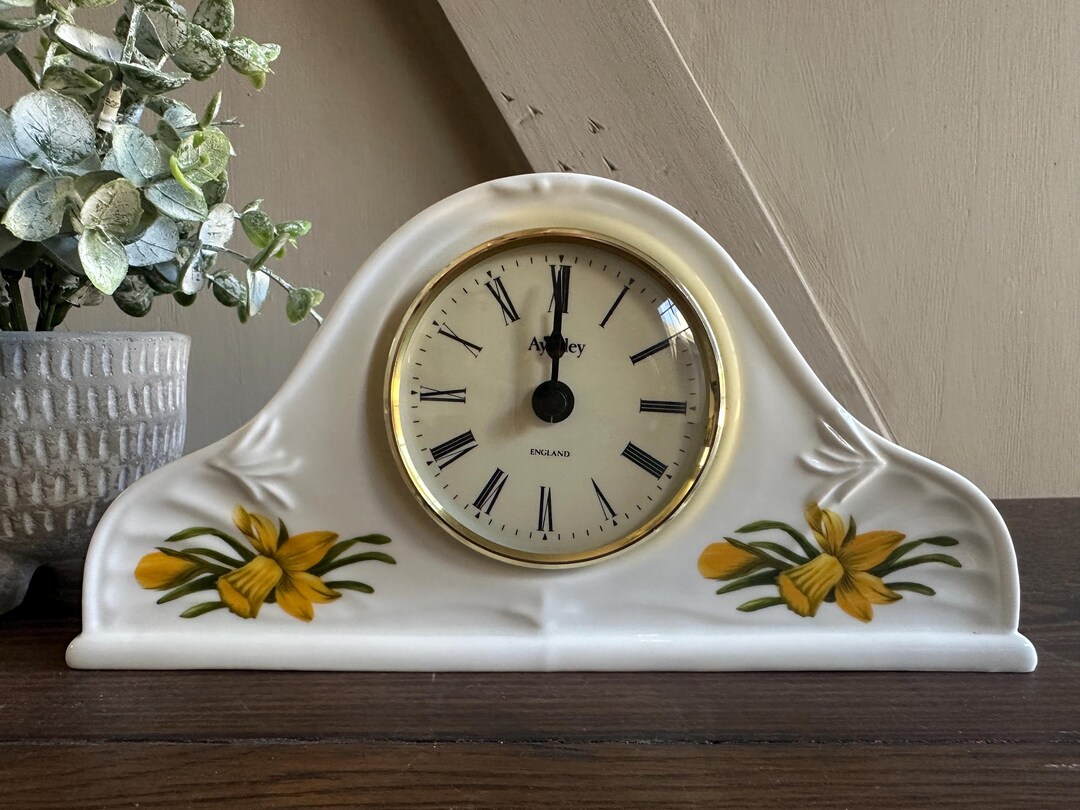 Vintage Aynsley Yellow Daffodil Bone China Mantle Clock Made in England ...