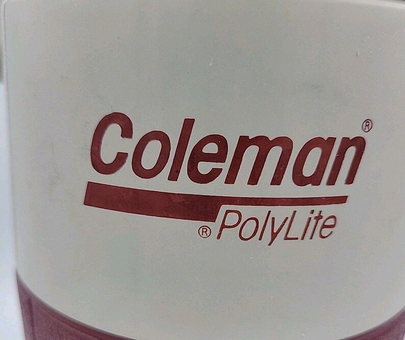 Coleman Poly Lite Half Gallon Jug With Spigot Very Good Condition Red ...