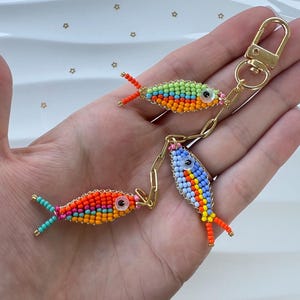 Beaded Fish Bag Charm – Gold Keychain With 3 Hand-beaded Fish - Etsy