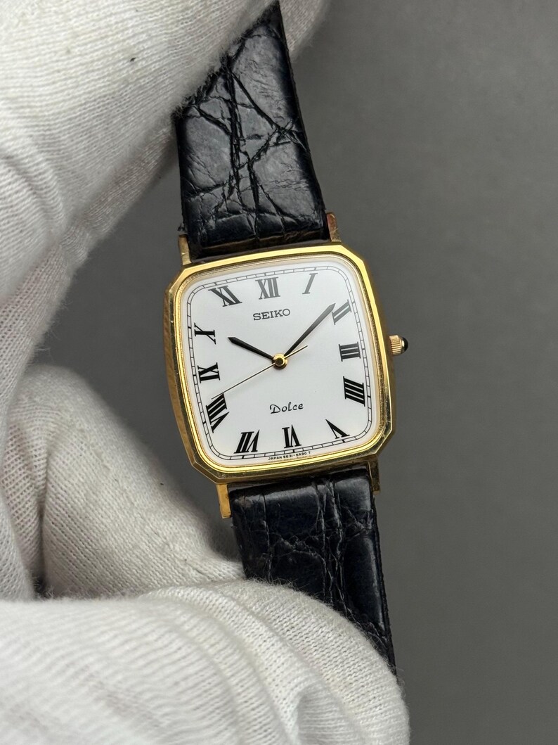 1985 Rare Seiko Dolce Quartz 5E31-5A80 Roman Index White Dial Vintage Watch Tank Shap GOLD ...